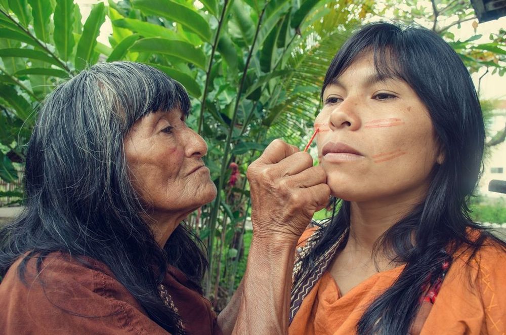 La vestimenta Yanesha, diseños y significados | chirapaq.org.pe