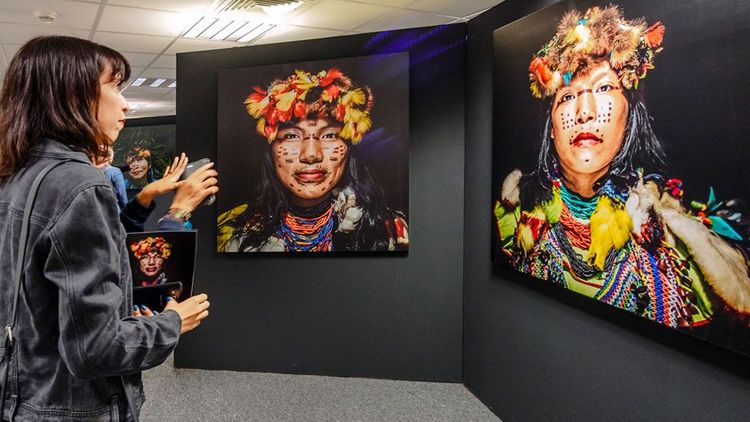 Muestra fotográfica sobre mujeres indígenas Shawi | chirapaq.org.pe